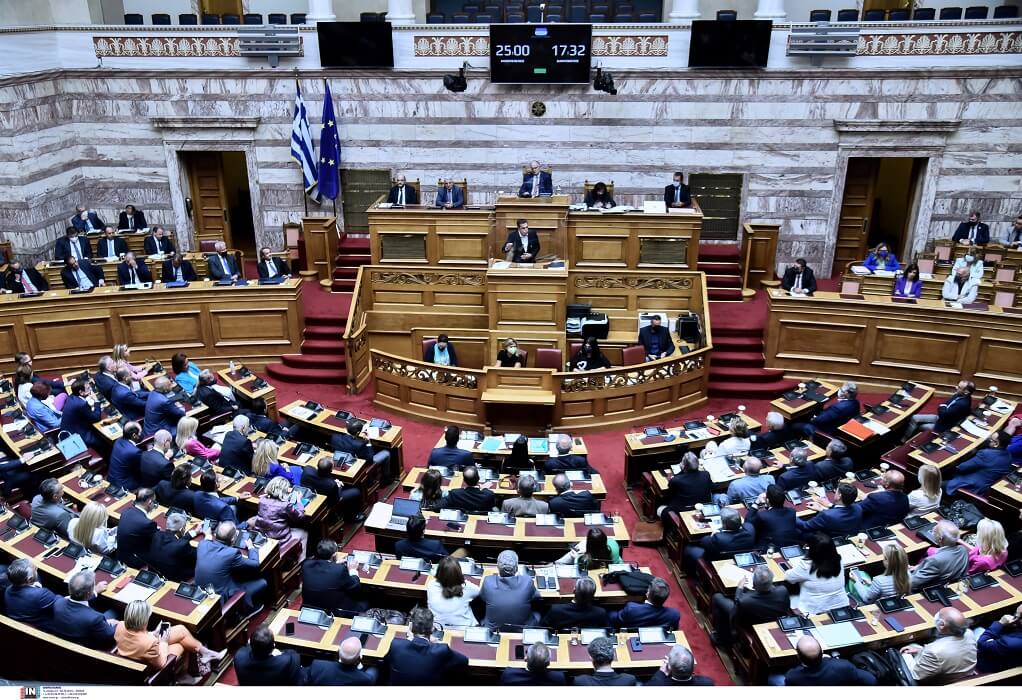 Έφυγε από την ζωή πρώην υπουργός και πολλές φορές βουλευτής σε ηλικία ...
