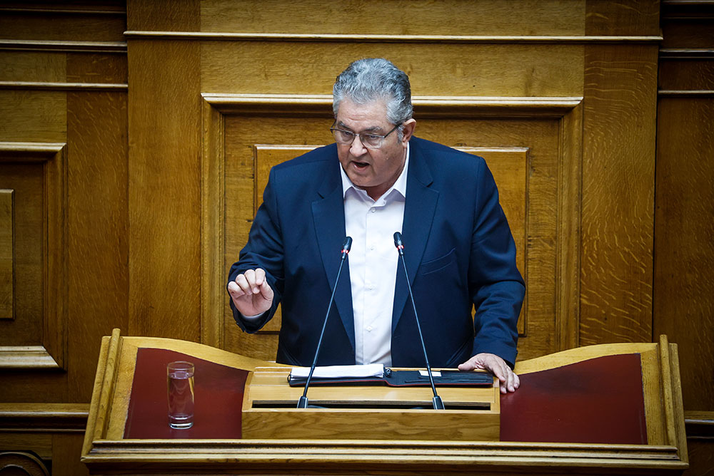 Χειρουργείο στην σπονδυλική στήλη για τον Δημήτρη Κουτσούμπα – Εύβοια ...