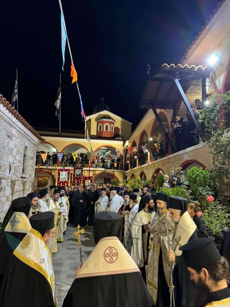 Β. Εύβοια : Με μεγαλοπρέπεια τελέστηκε ο Αρχιερατικός Εσπερινός στην ...