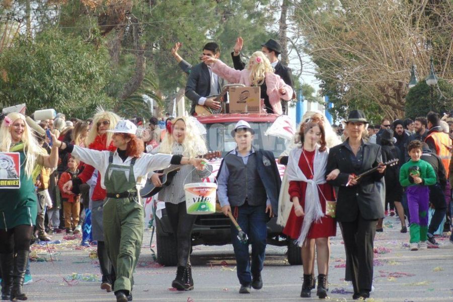 Εύβοια: “Ανάβουν οι μηχανές” για το μεγάλο καρναβάλι – Όλες οι ...